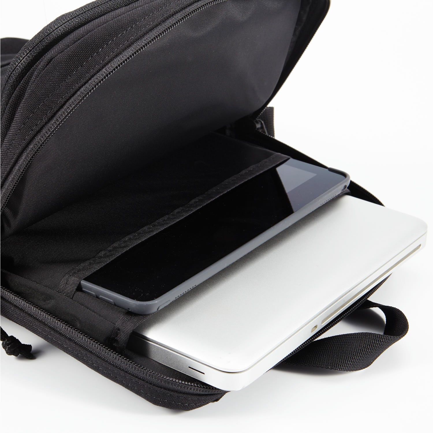 15" MacBook Pro Backpack with EDC Organizer - Cargo Works